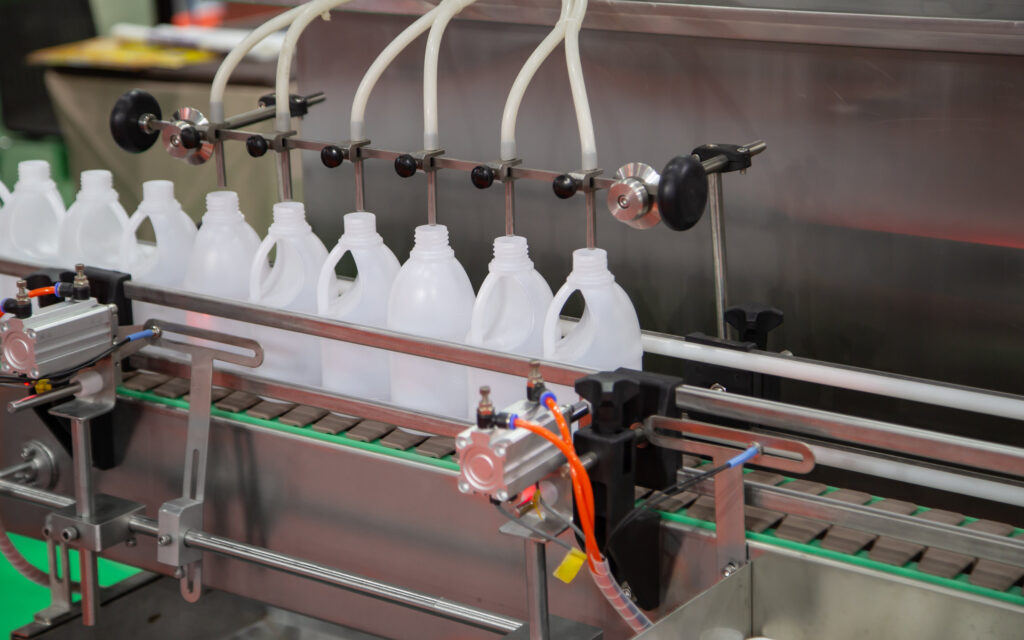 Why is Bottom-Up Filling Important for Frothing Liquids?